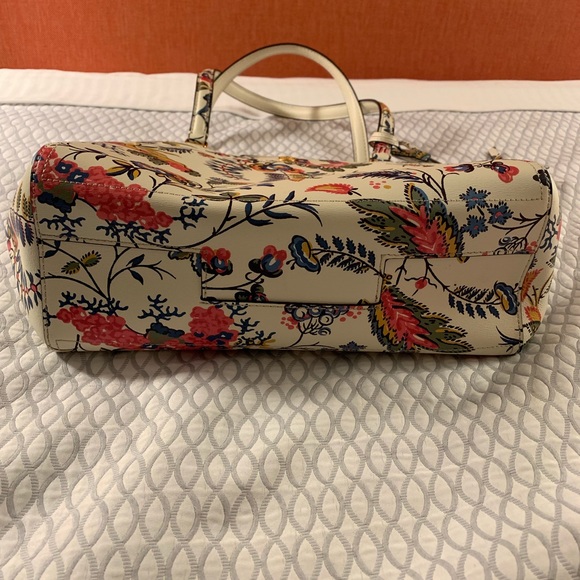 Tory Burch | Bags | Tory Burch Garden Ivory Gabriella Floral Tote ...